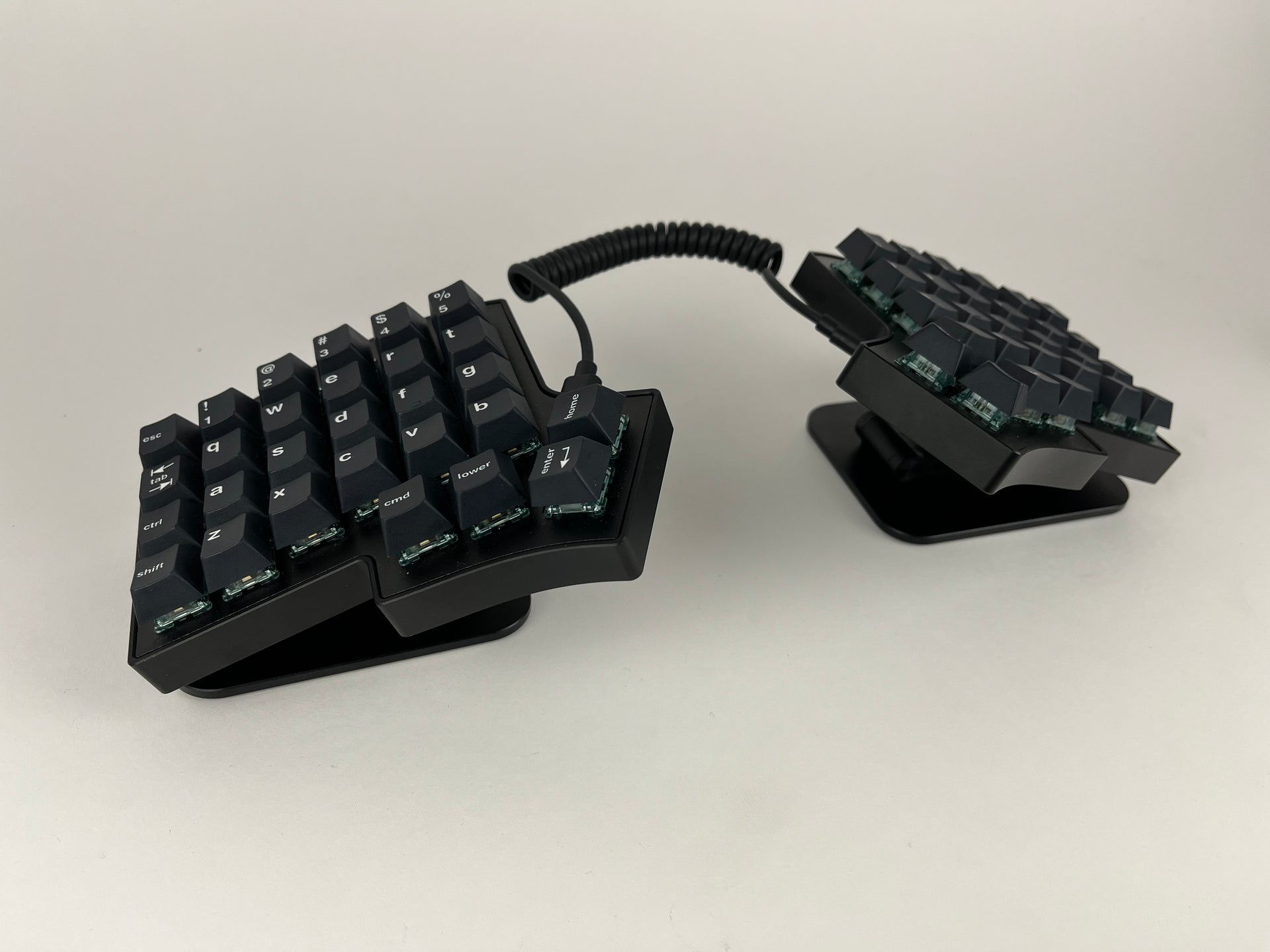 Magnetic MagSafe Tenting Stand Kit for Split Keyboard – Keebio