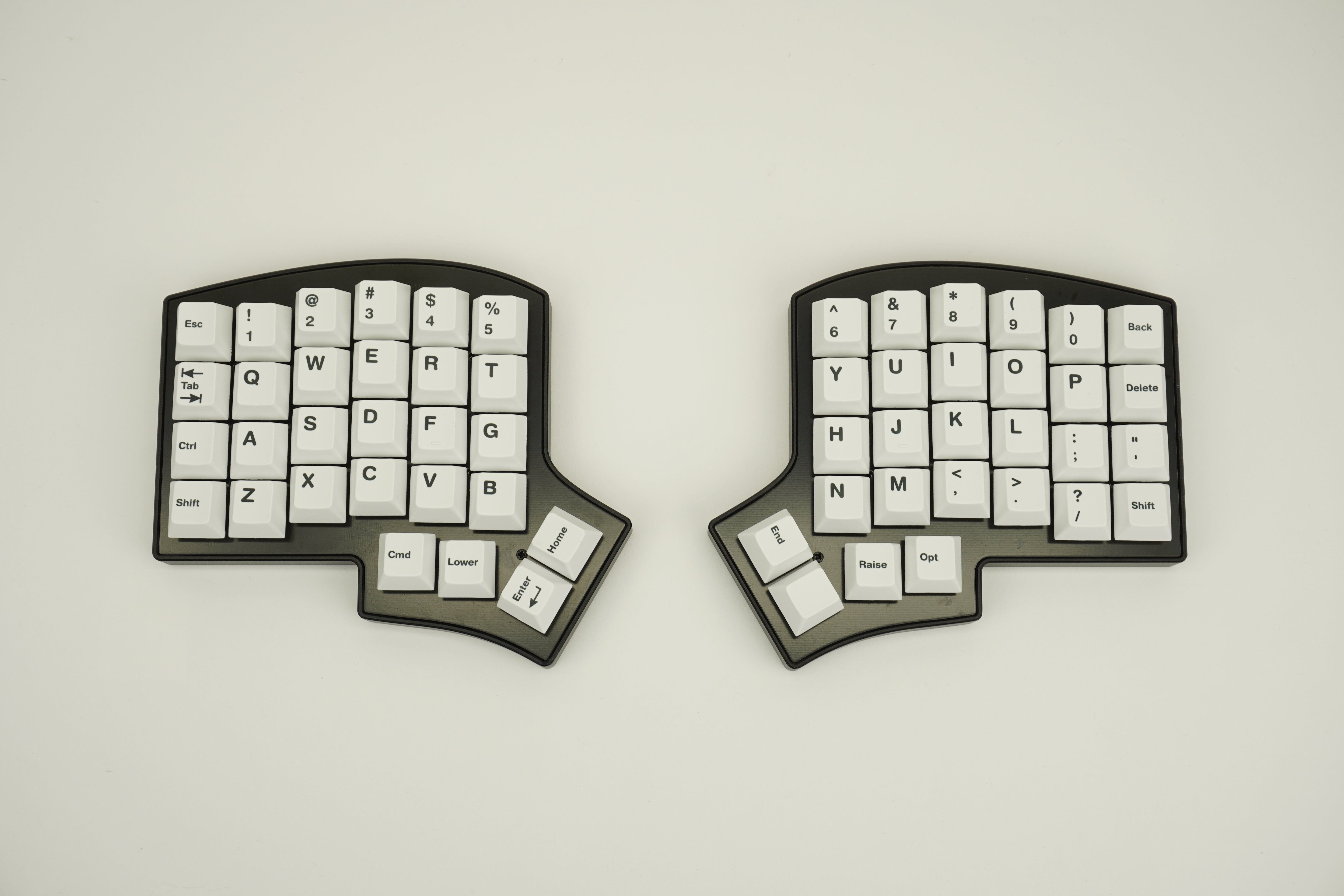 Iris SE Aluminum Case – Keebio