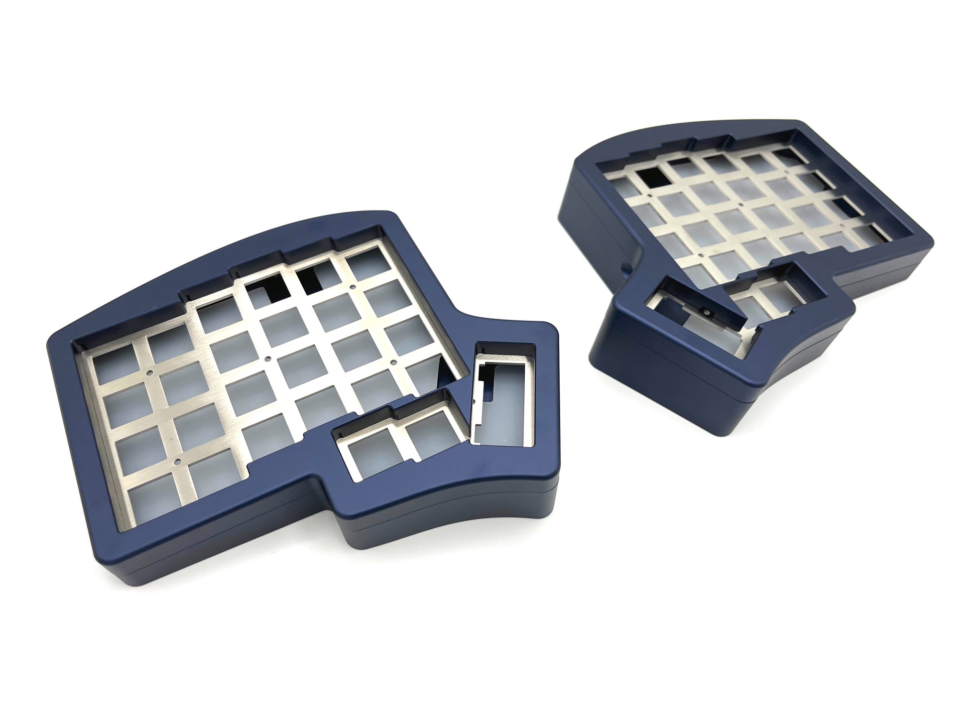 Iris AE Aluminum Case – Keebio