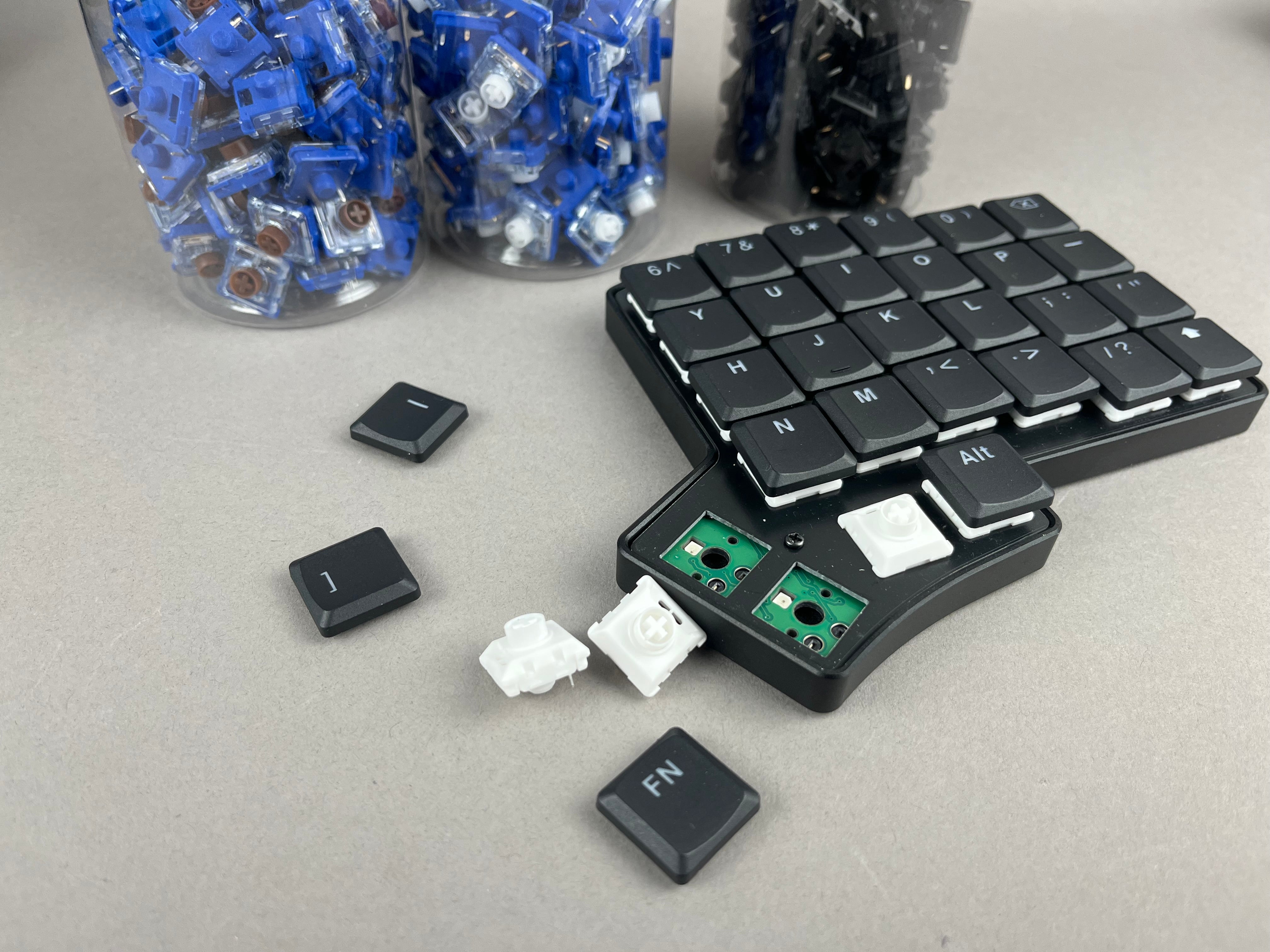 Iris LM Keyboard Kit – Keebio