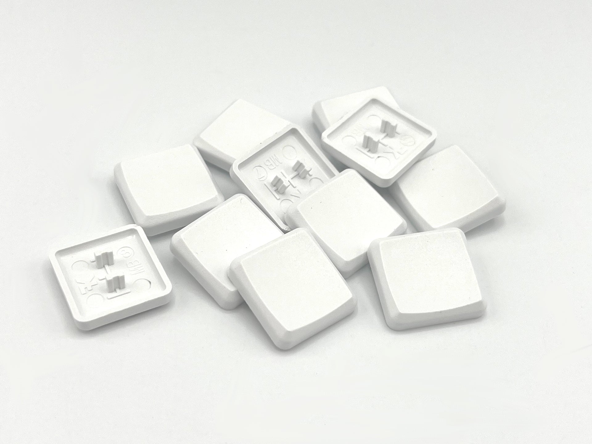MBK PBT Blank Choc Keycaps – Keebio