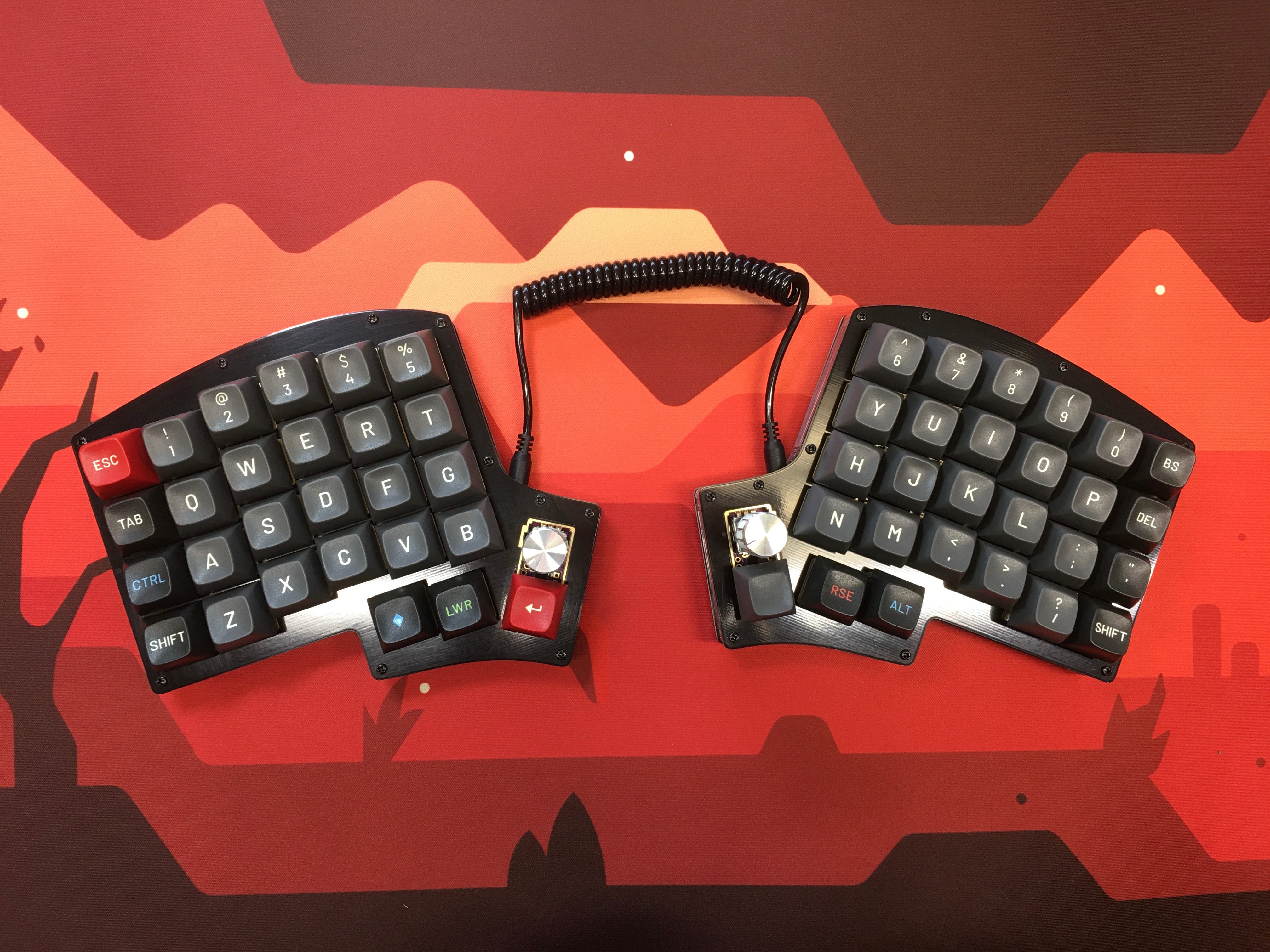 Iris Rev. 4 Keyboard PCBs for Split Ergonomic Keyboard – Keebio