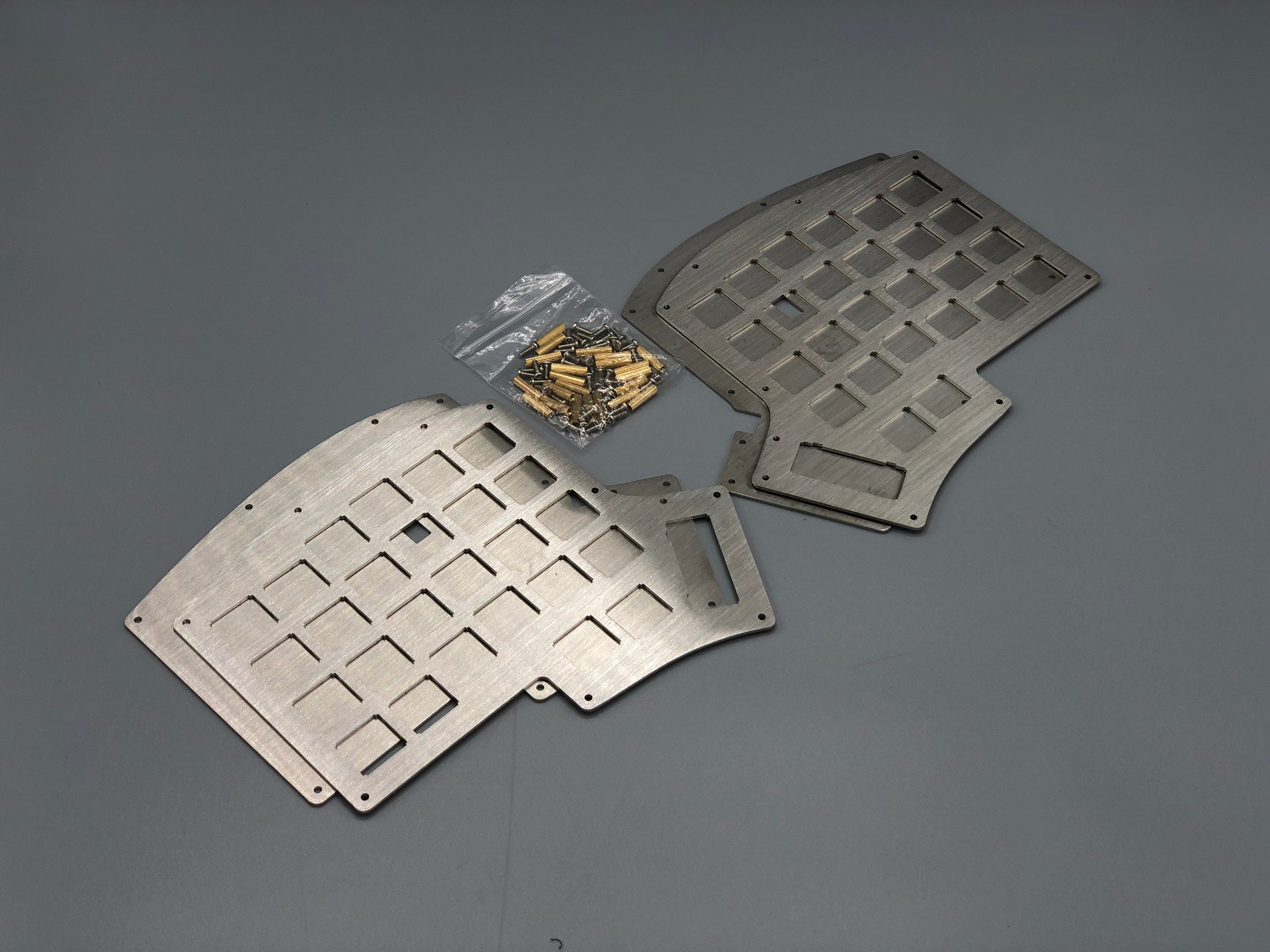 Iris LE (Legacy Edition) Case/Plates – Keebio