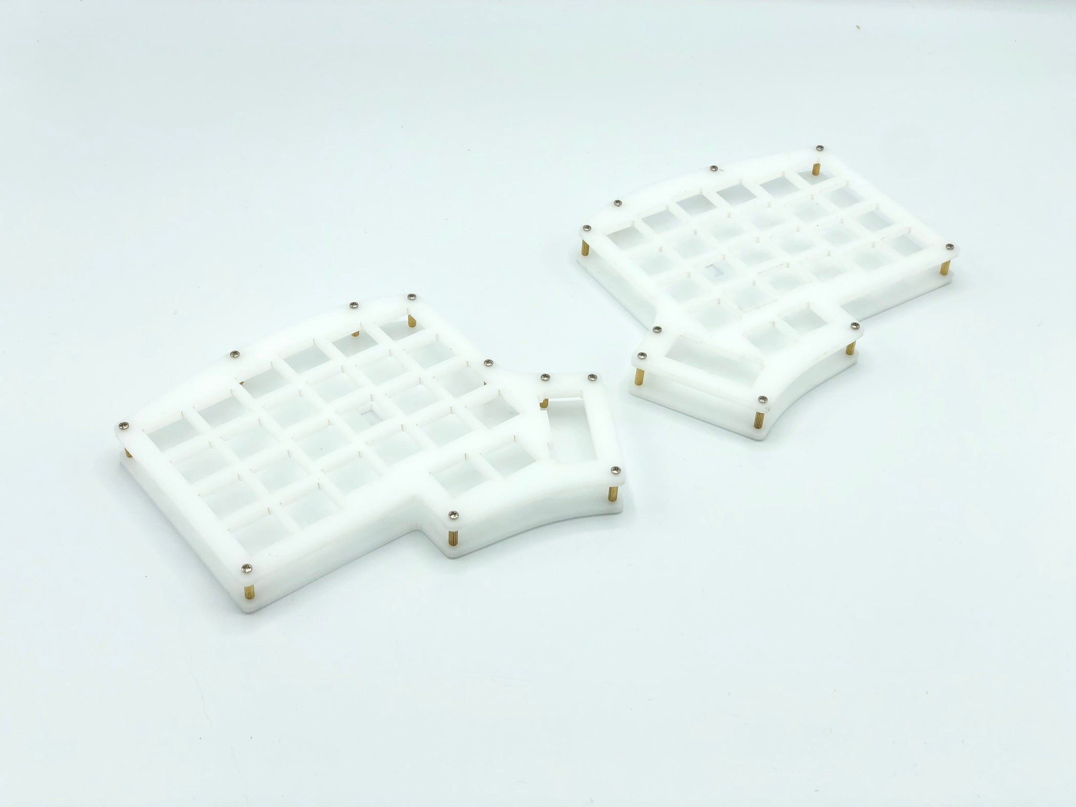 Iris LE (Legacy Edition) Case/Plates – Keebio