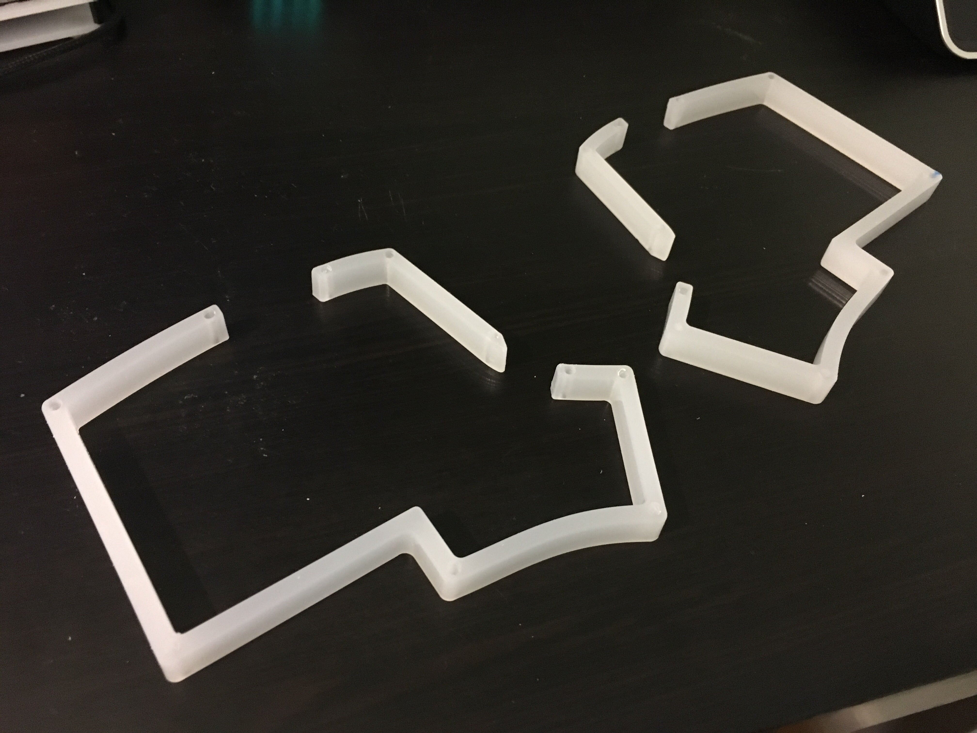 Iris LE (Legacy Edition) Case/Plates – Keebio