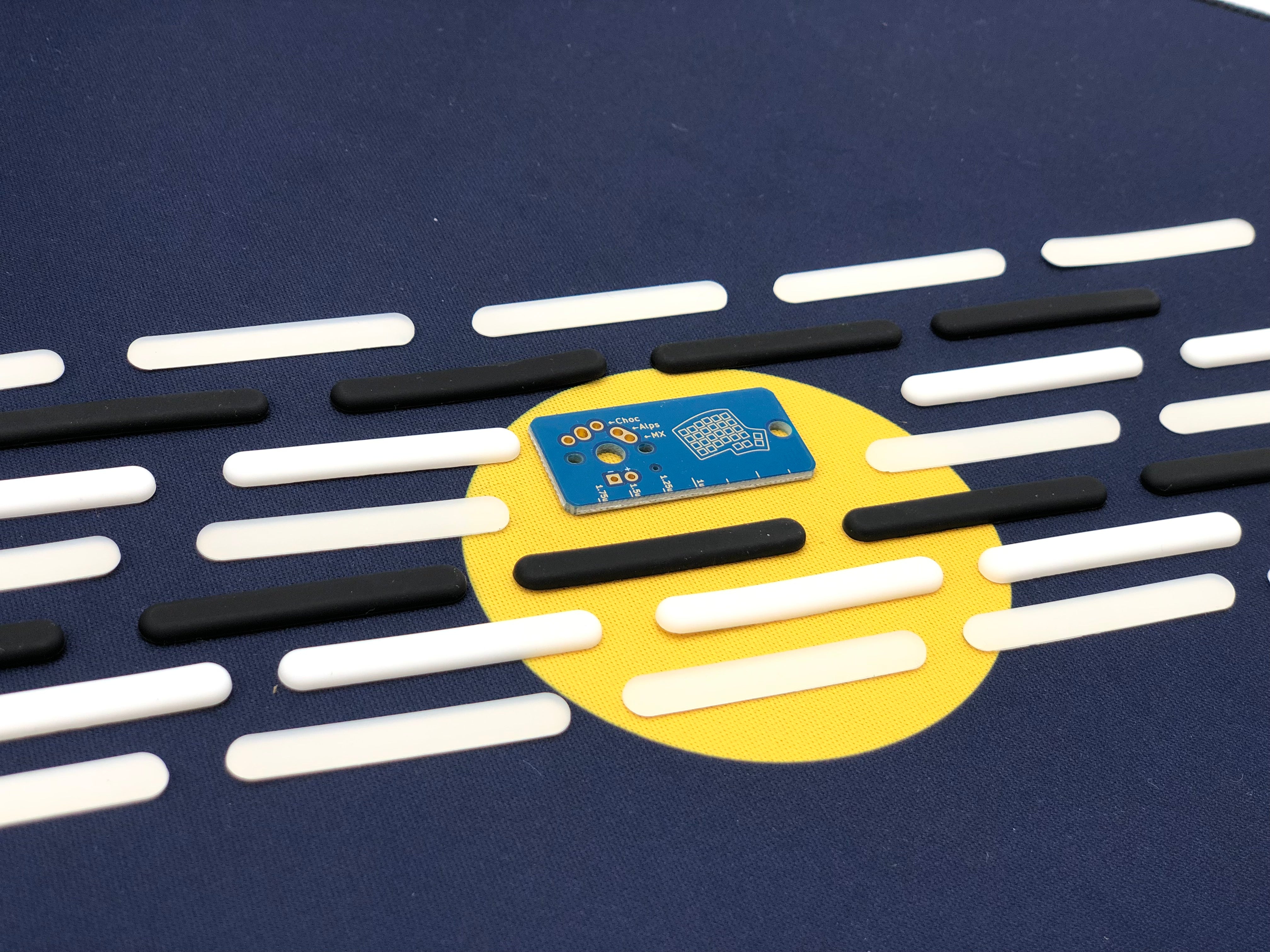 SKUF Silicone Rubber Keyboard Feet – Keebio